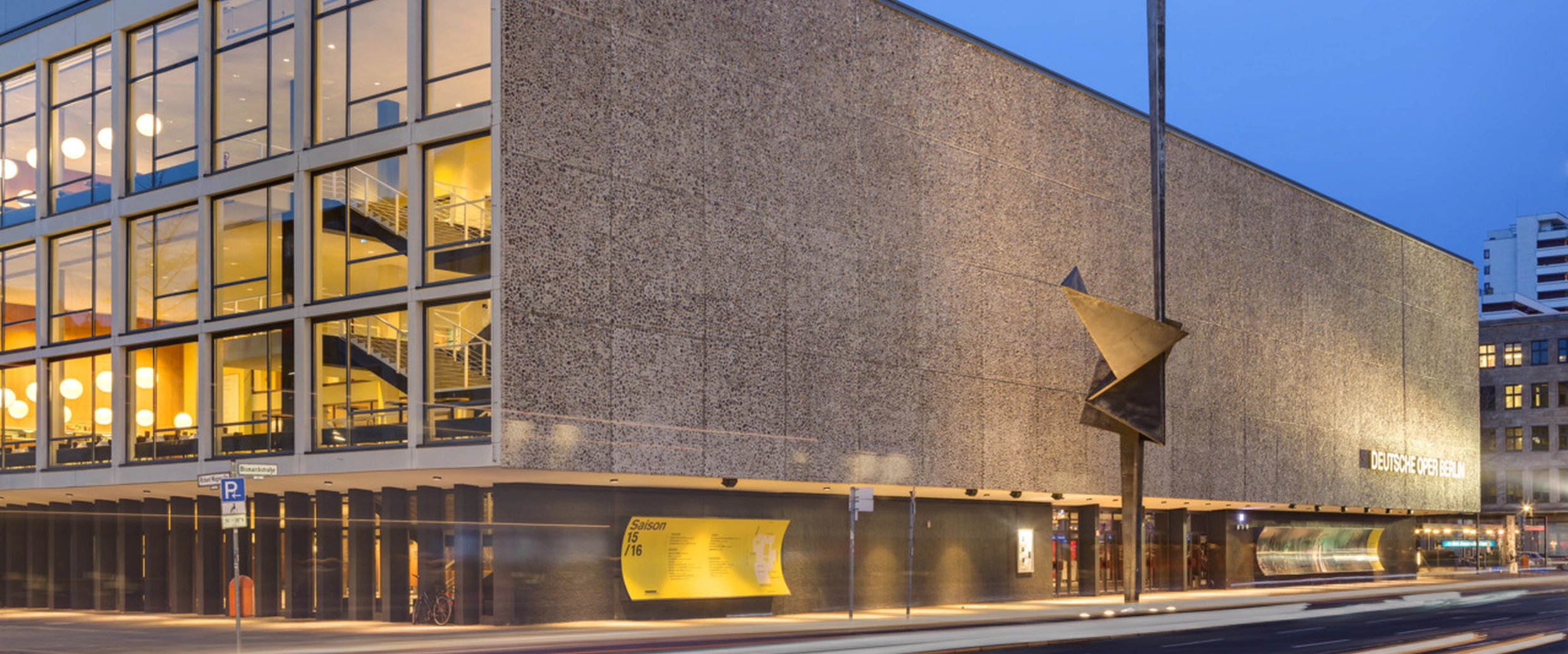 Unlimited Salon: War Requiem | visitBerlin.de