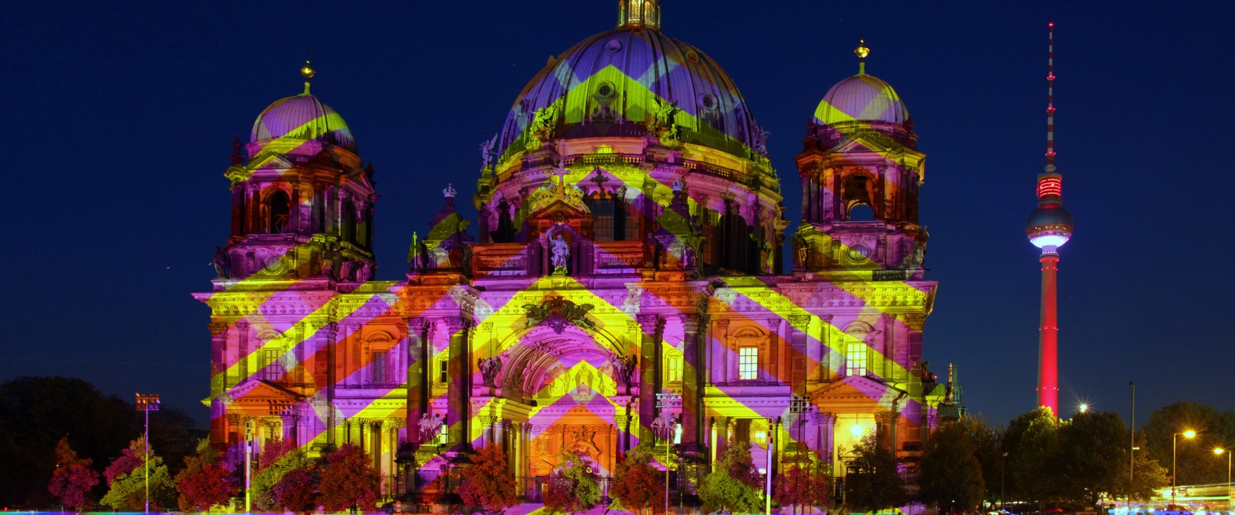 Lightseeing Stadtrundgang mit Berlin Kultour | visitBerlin.de