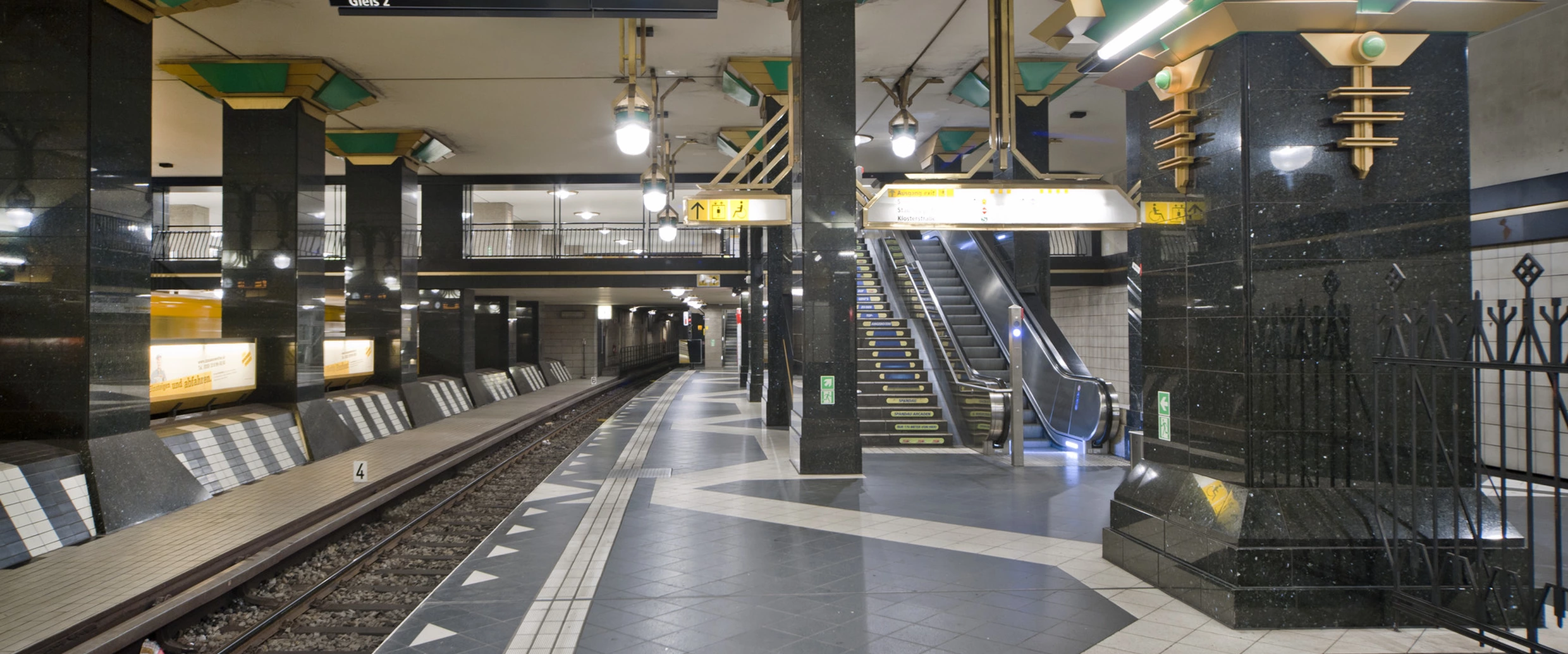 berlin u bahn stations
