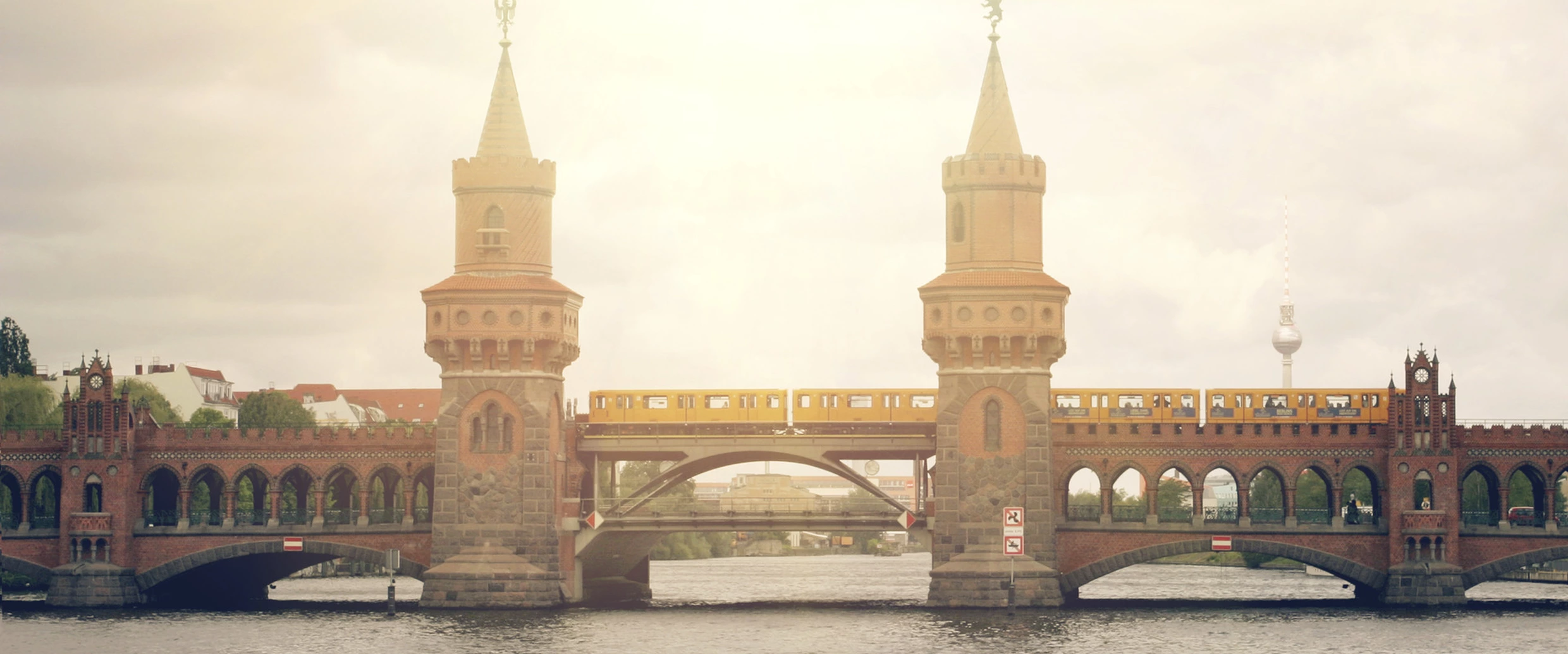 Oberbaumbrücke | visitBerlin.de